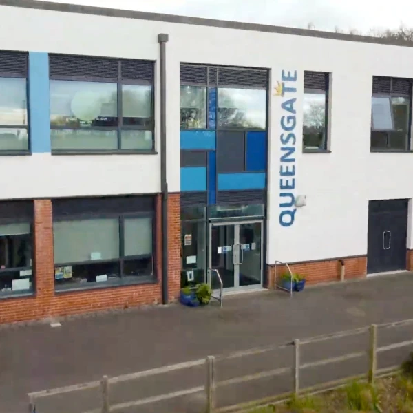 Come and Visit us | Queensgate Foundation Primary School
